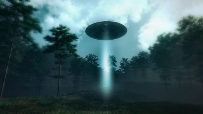 Daniel Sheehan UFO Claims Explained | Did it distort space-time?